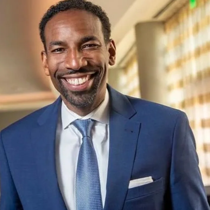 Andre Dickens Age, Wiki, Biography, Family, Net worth, Wife, Children ...
