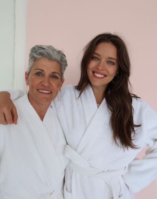 Emily DiDonato Biography, Wiki, Net worth, Husband, Age, Height ...