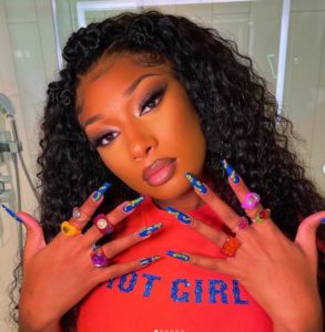 Holly Thomas Biography, Wiki, Age & Facts About Megan Thee Stallion's ...