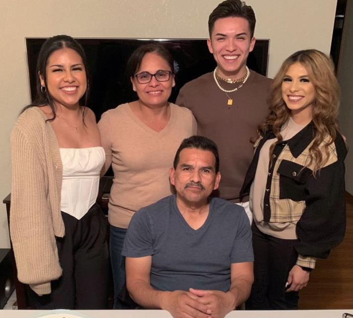 Fernando Flores [Louie Castro's Boyfriend] Wiki, Biography, Age, Family ...