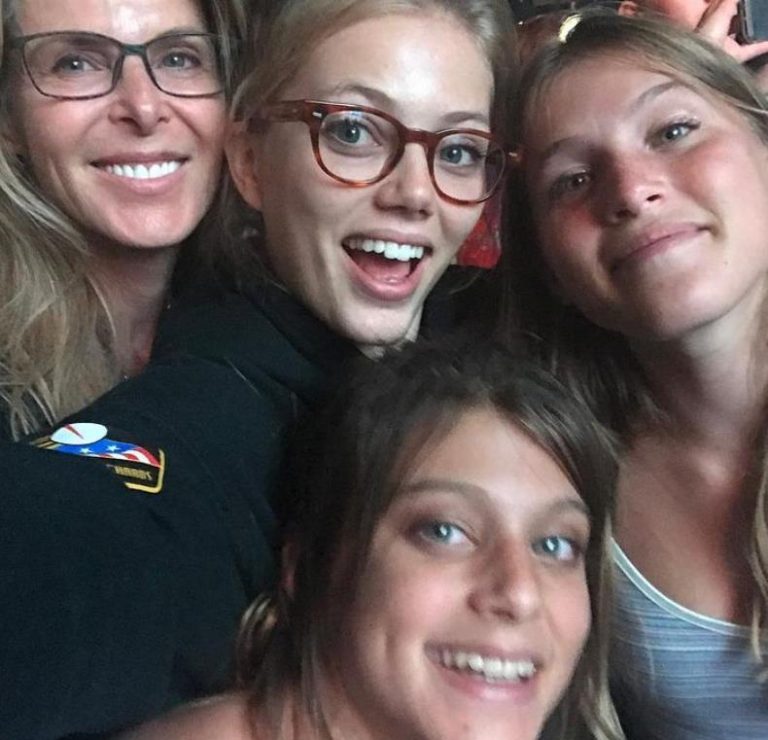 Grace Van Dien Wiki, Biography, Age, Net Worth, Parents, Height ...