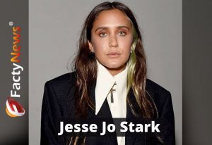 Who is Jesse Jo Stark? Biography, Age, Wiki, Net worth, Career, Height ...