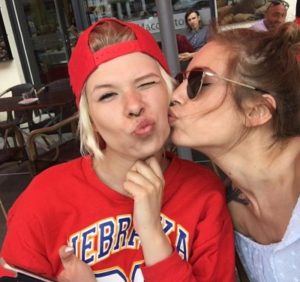 Who is Liza Waschke? Biography, Wiki, Husband, Age, Height, Family, Net ...