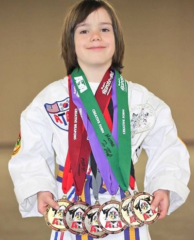Who is Ethan Fineshriber? Age, Biography, Wiki, Height, Net Worth ...