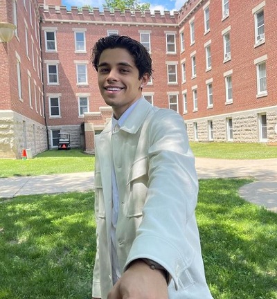 Alex Hoyer: Age, Wiki, Biography, Height, Parents, Girlfriend, Net ...