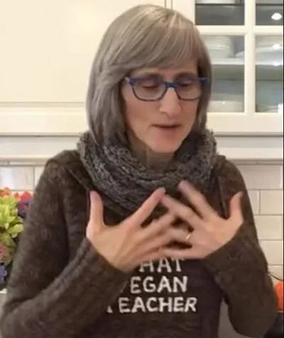 Kadie Karen Diekmeyer Age (That Vegan Teacher) Biography, Wiki, Husband ...