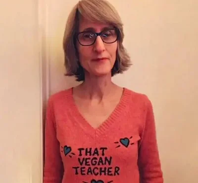 Kadie Karen Diekmeyer Age (That Vegan Teacher) Biography, Wiki, Husband ...