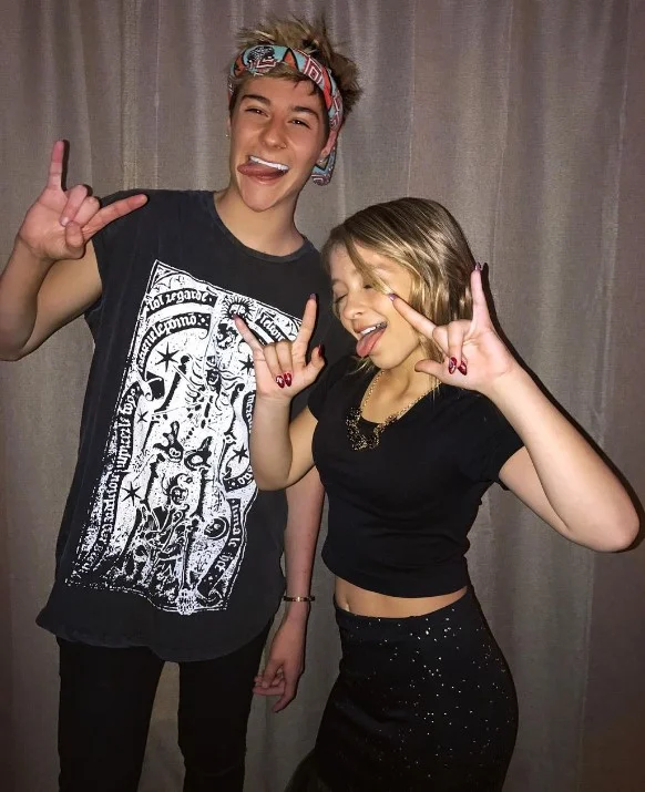 Sebastian Bails Biography, Wiki, Tik-Toker Age, Girlfriend, Parents ...