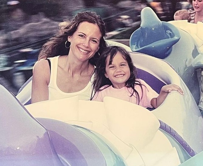 Who is Ella Bleu Travolta? Wiki, Age, Biography, Height, Boyfriend ...