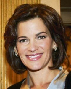 Who is Wendy Bell? Age, Biography, Wiki, Husband, Birthday, Net worth ...