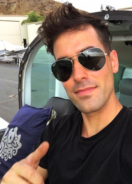 Daniel Fernandez Biography, Age, Wife, Family, Wiki, Net worth ...