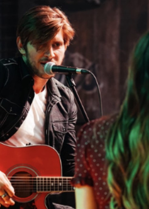 Who is Greyston Holt? Age, Height, Net Worth, Movies, Tv-Series, Wife ...