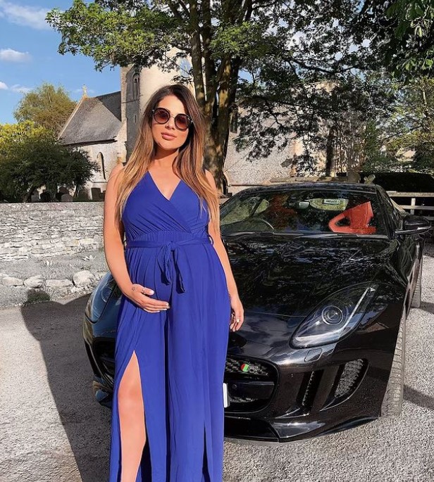 Jessica Hayes (Love Island) Biography, Age, Husband, Wiki, Family ...