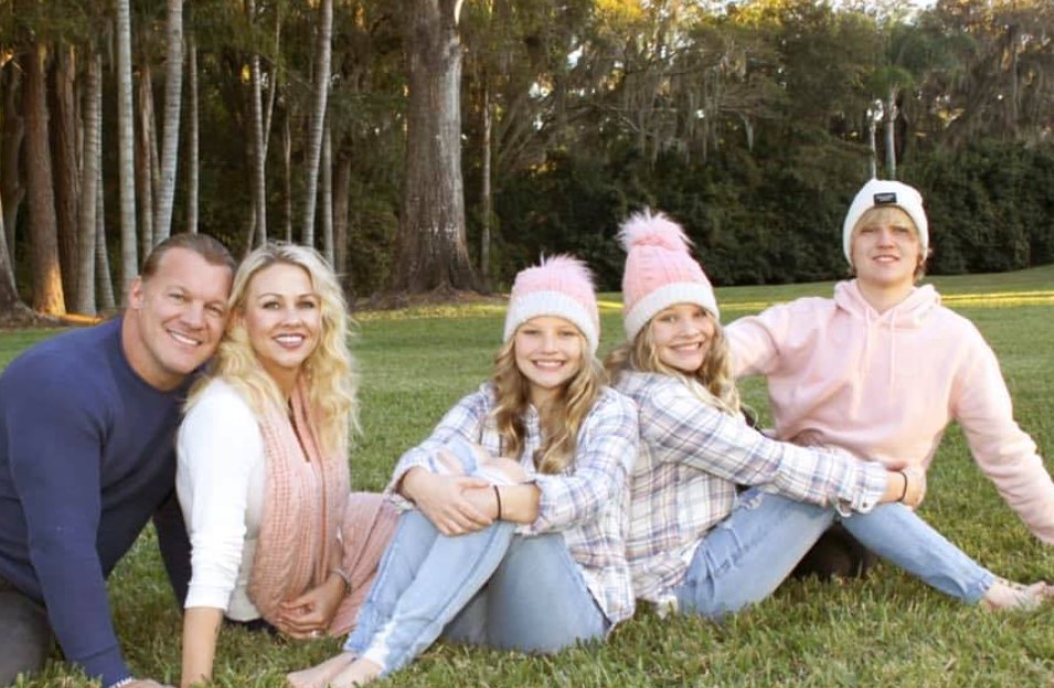 Who is Jessica Lockhart? Wiki, Net Worth, Age & Facts About Chris ...