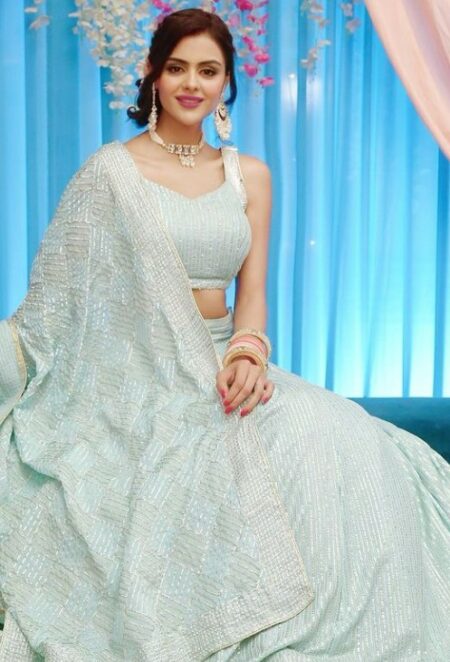 Priyanka Chahar Choudhary Wiki, Age, Biography, Net worth, Height ...