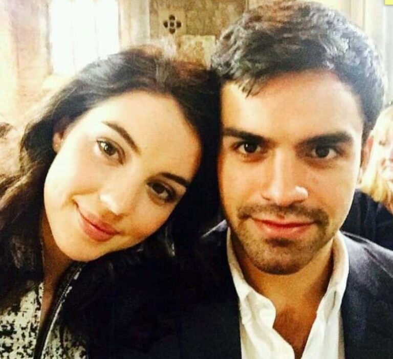 Who is Sean Teale? Bio, Girlfriend, Age, Net worth, Wiki, Height ...