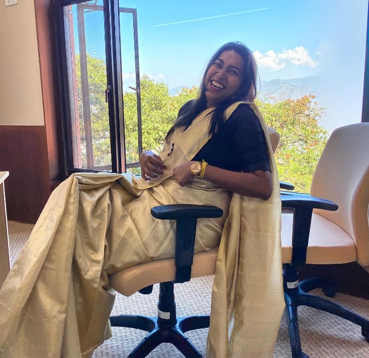 Nupur Goel IAS Age, Biography, Rank, Parents, Husband, Height ...