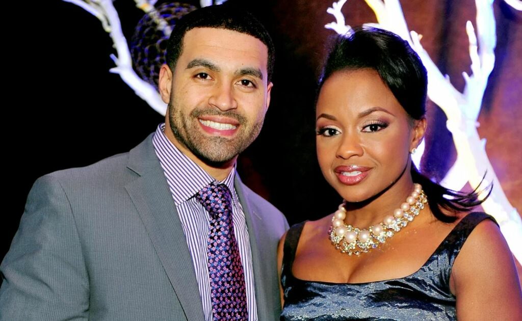 Who is Apollo Nida? Age, Wiki, Net Worth, Family, Career, & More About ...