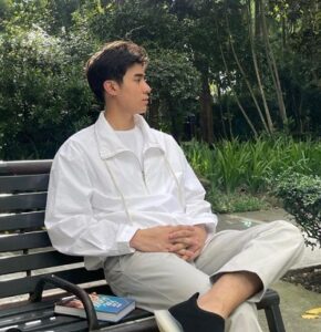 Brent Manalo Wiki - Age, Height, Parents, Siblings, Girlfriend ...