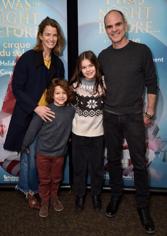 Michael Kelly - Age, Wiki, Net Worth, Wife, Kids, TV Shows, Biography ...