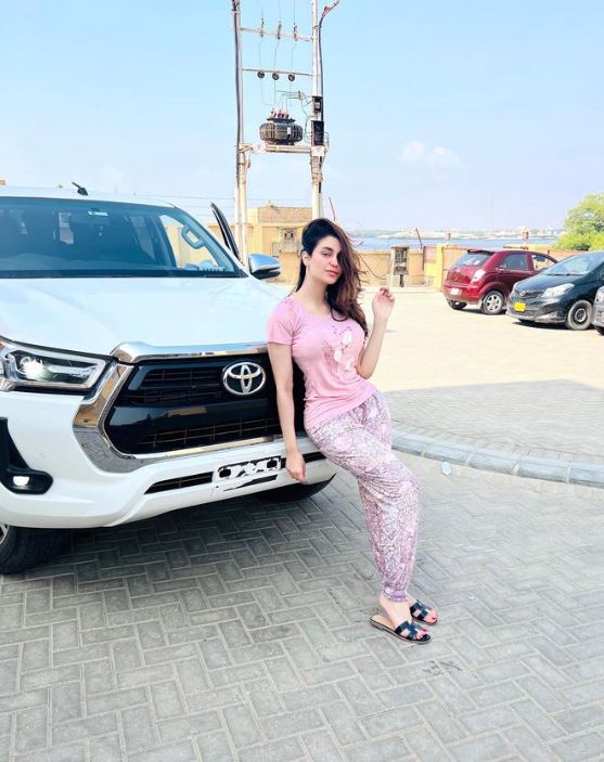 Jannat Amin Khan Biography: Parents, Wiki, Age, Net Worth, Nationality ...