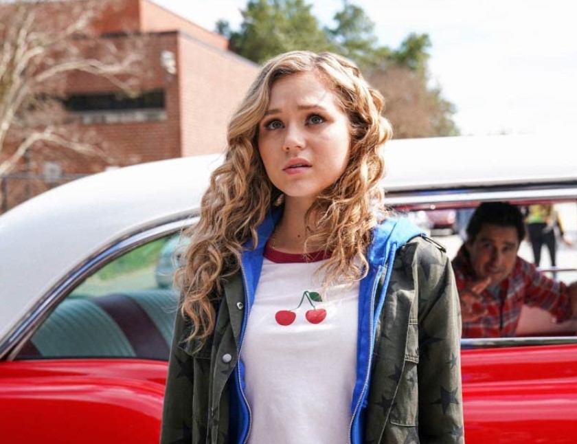 Stargirl Season 4 Release Date, Trailer & Renewal Updates on CW