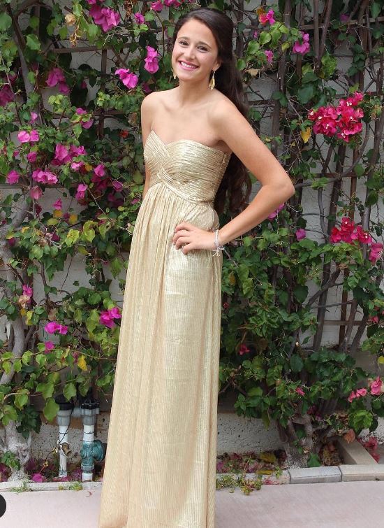 Avalon Young (American Idol 2023) Wiki, Age, Partner, Cancer, Parents ...