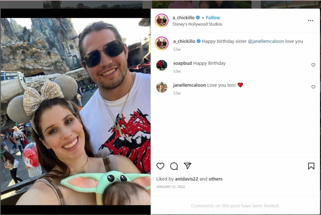 Janelle McAloon - Biography, Net Worth, Age, Husband, Kids, Parents ...