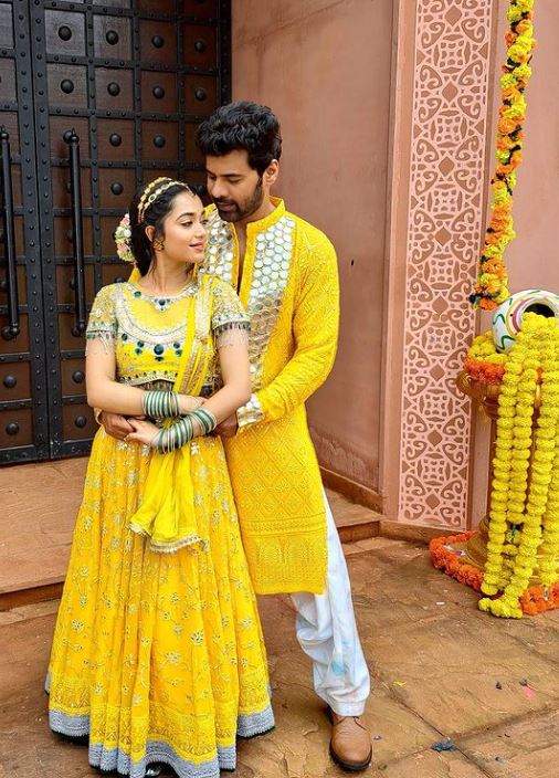 Neeharika Roy Biography, Age, Husband, Net Worth, Wiki, Height & Salary