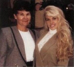 Who Was Linda Sobek Wiki Biography Death Family Height Age