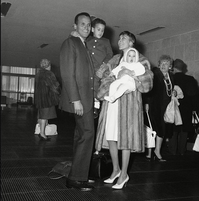 David Belafonte Wiki, Family, Age, Career, Kids, Biography, Wife & More ...