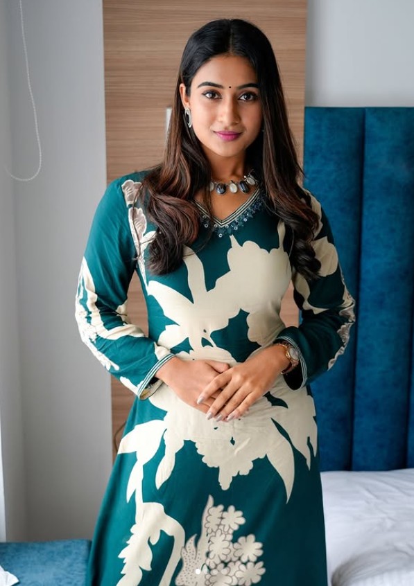Devika Satheesh (Devu Devika) Age, Height, Boyfriend, Biography, Family